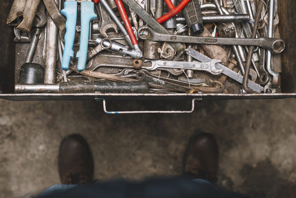 Ten Essential Tools Every Steel Fabricator Needs in Their Arsenal