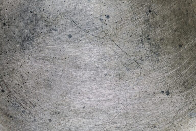 How to Remove Scratches from Stainless Steel?