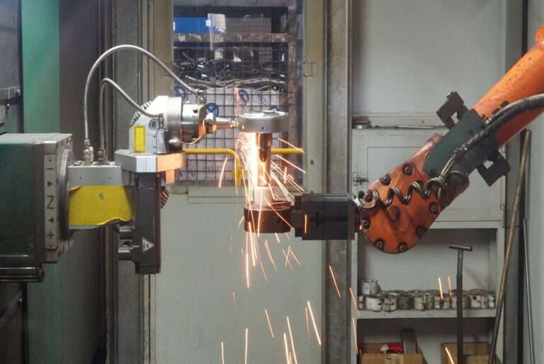 Step-by-Step Guide to Achieving Perfect Notches in Sheet Metal